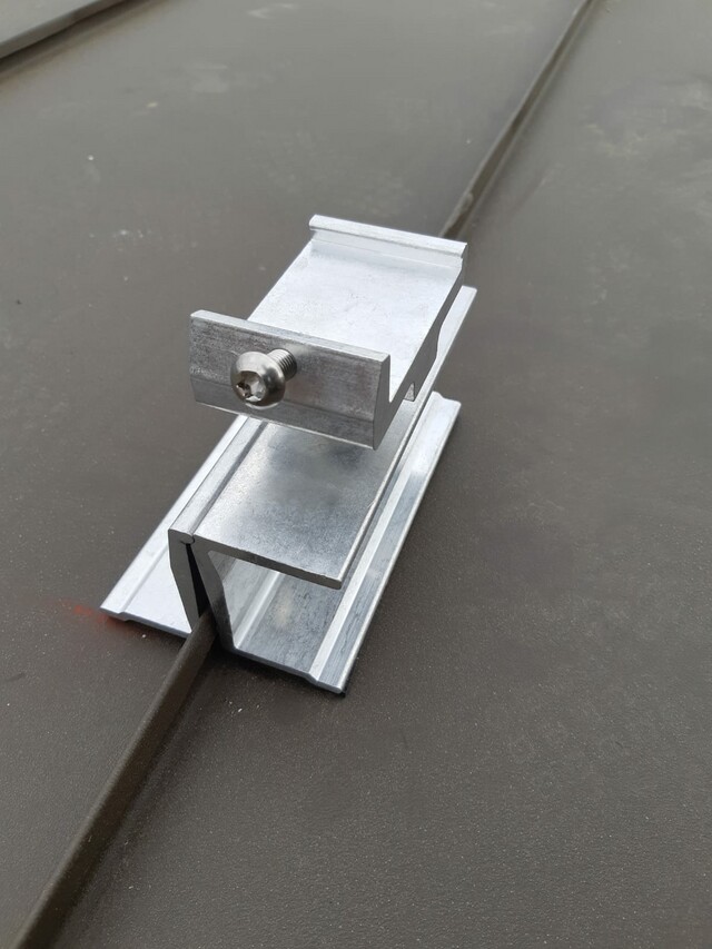 Solarhalter Prefalz Vario | PREFA